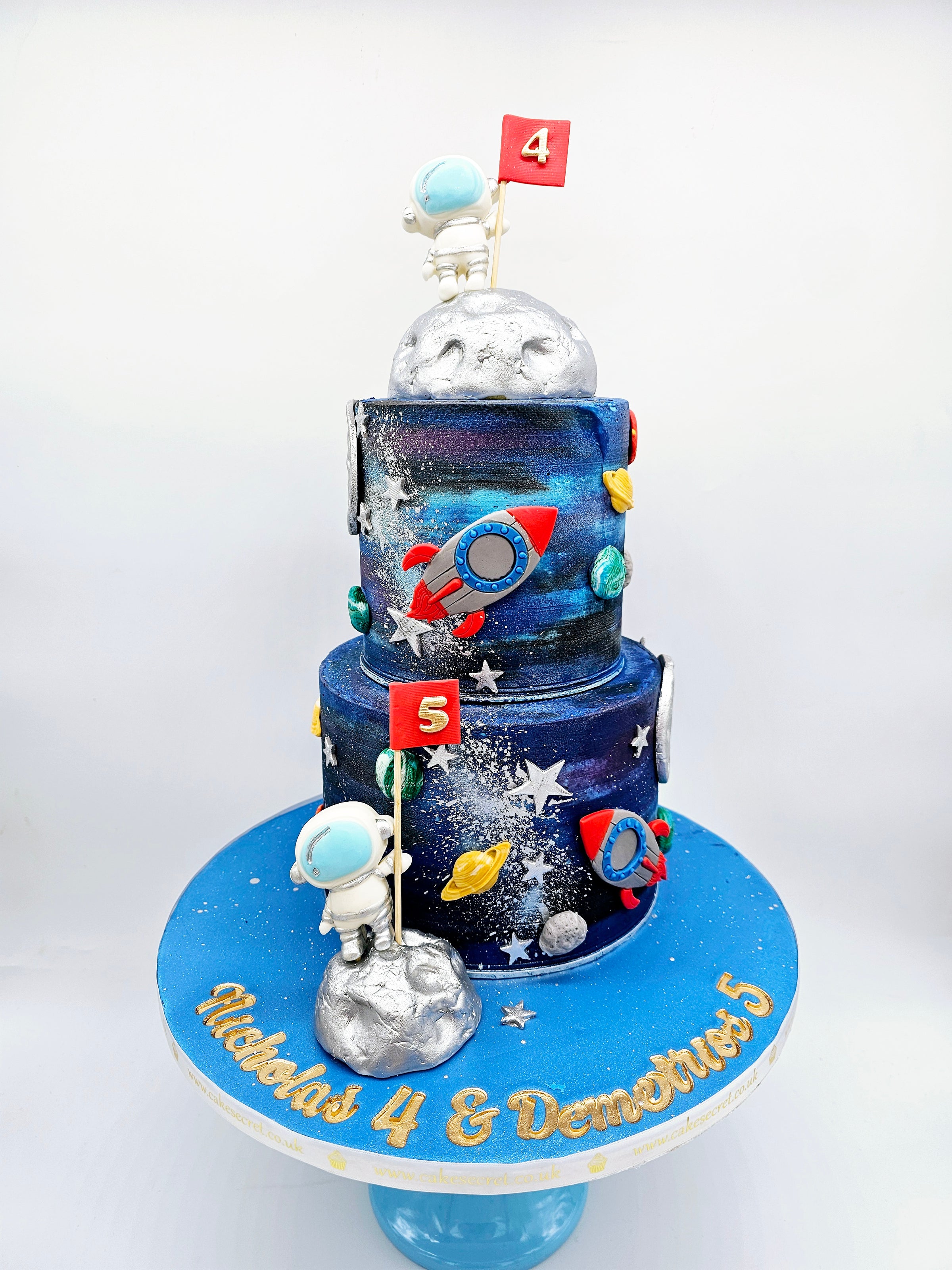 Eggless Outer Space Rocket Birthday Cake – Astronaut Galaxy Theme