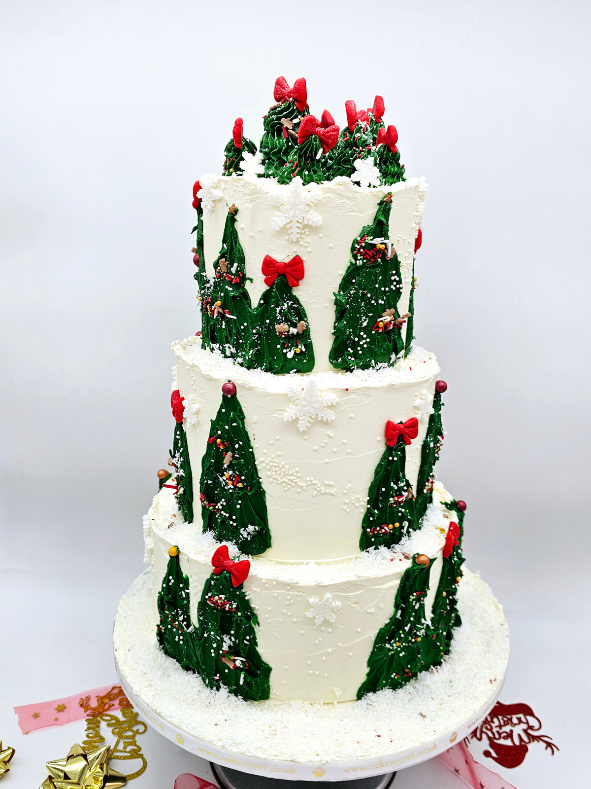 Festive Christmas Tree Cake | Cake Secret
